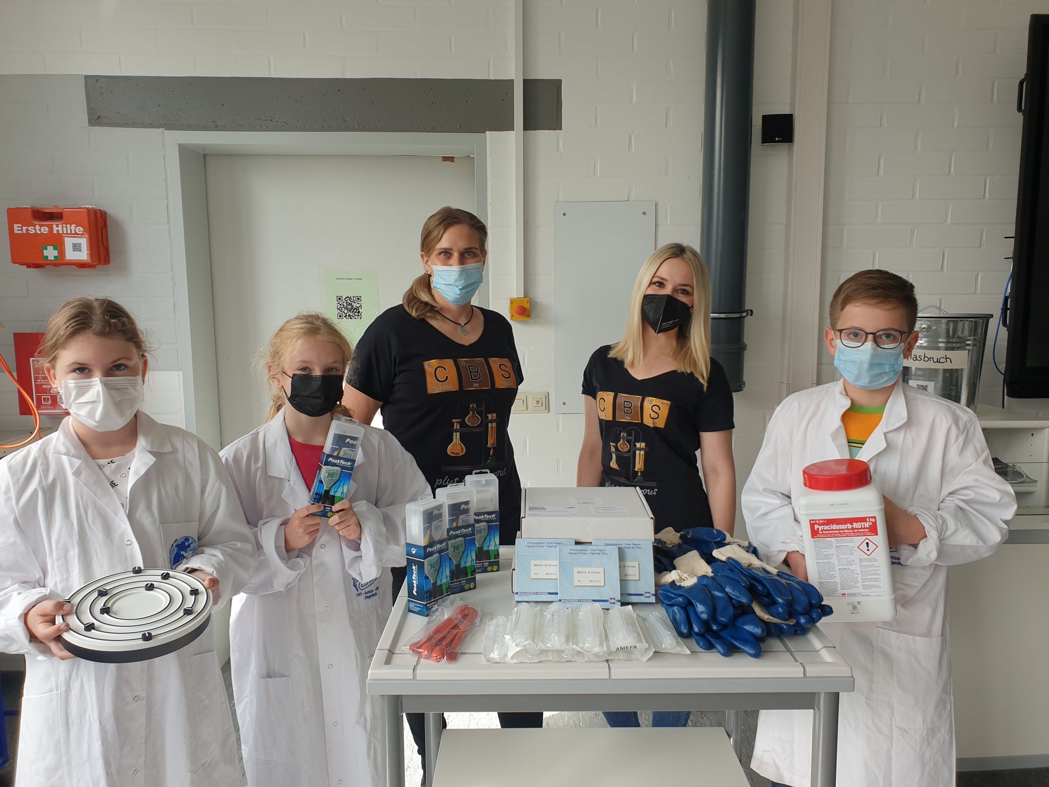 Fonds der Chemischen Industrie fördert den Fachbereich Chemie - Carl ...